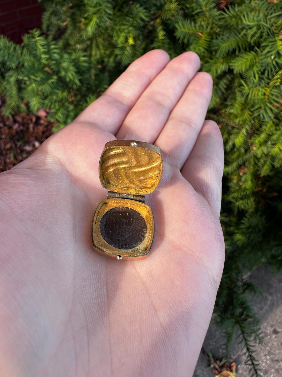 Victorian Era Gold Square Locket – House of Dow